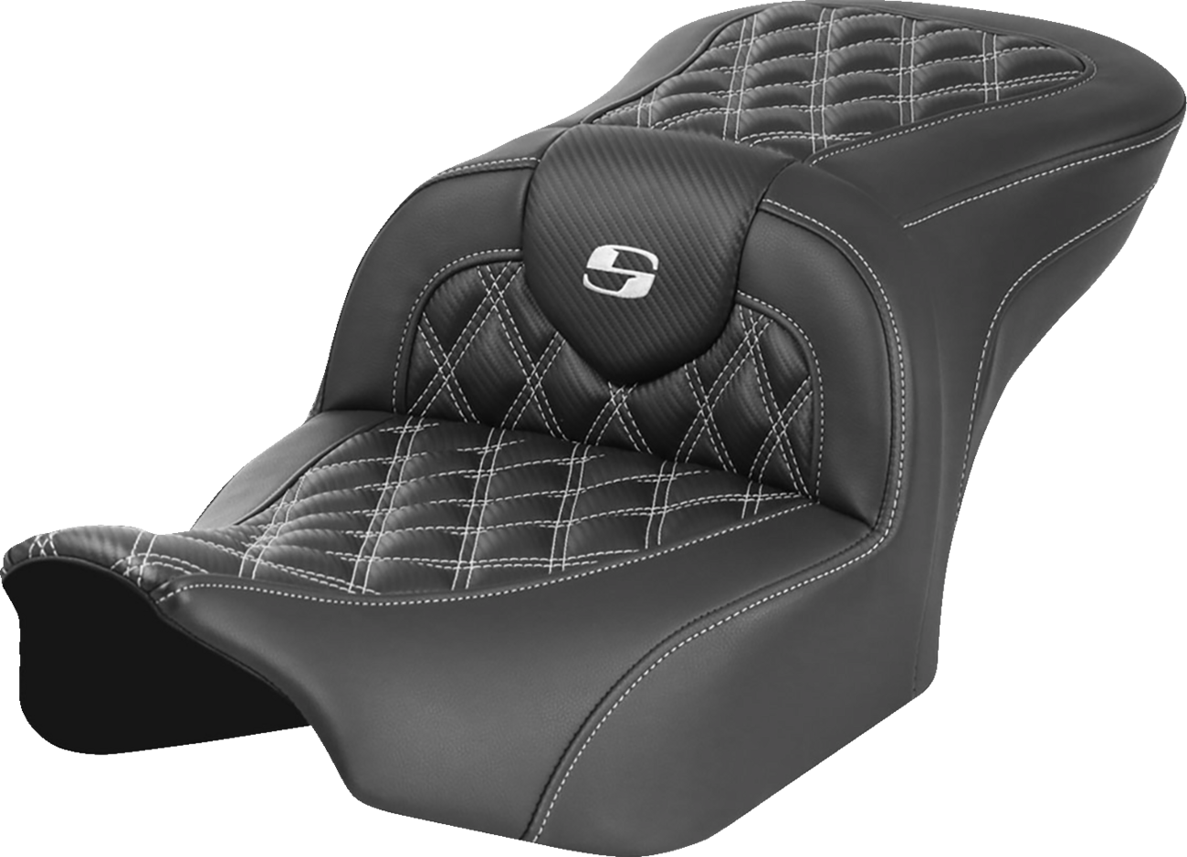SADDLEMEN RoadSofa* Seat for FLTR/FLHX 2023-2024 with Carbon Fiber Finish and Lattice Stitch ...