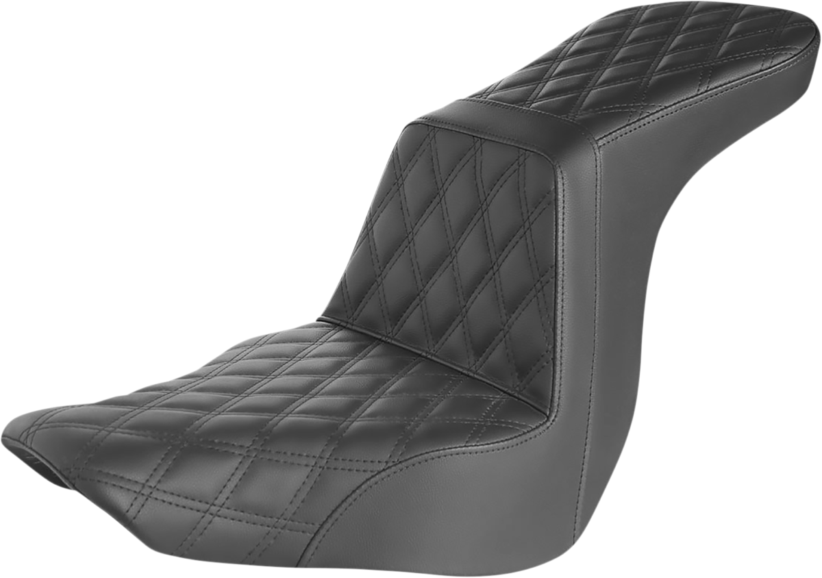 SADDLEMEN Step-Up Seat with Full Lattice Stitch in Black * Part Number 818-29-195: AOMC.mx