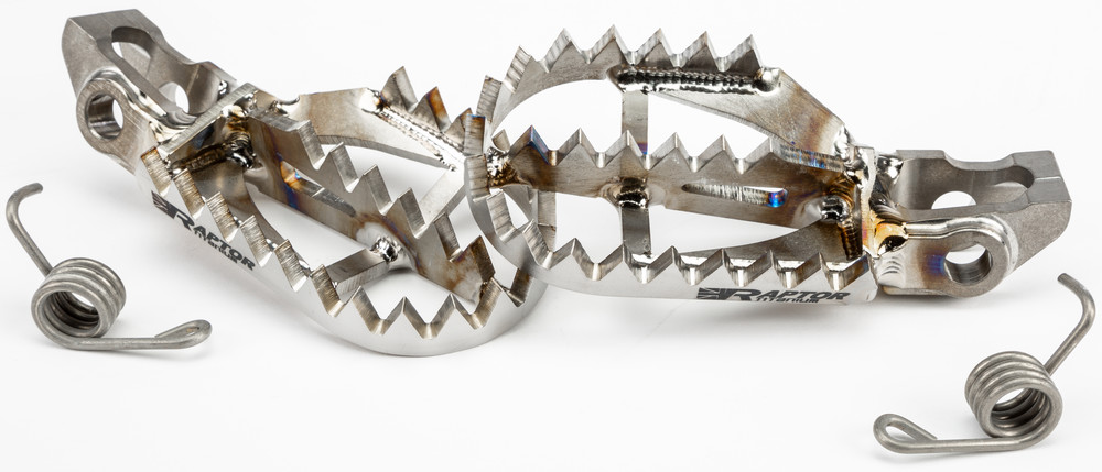 Raptor Titanium Footpegs Beta RR 20-22: AOMC.mx