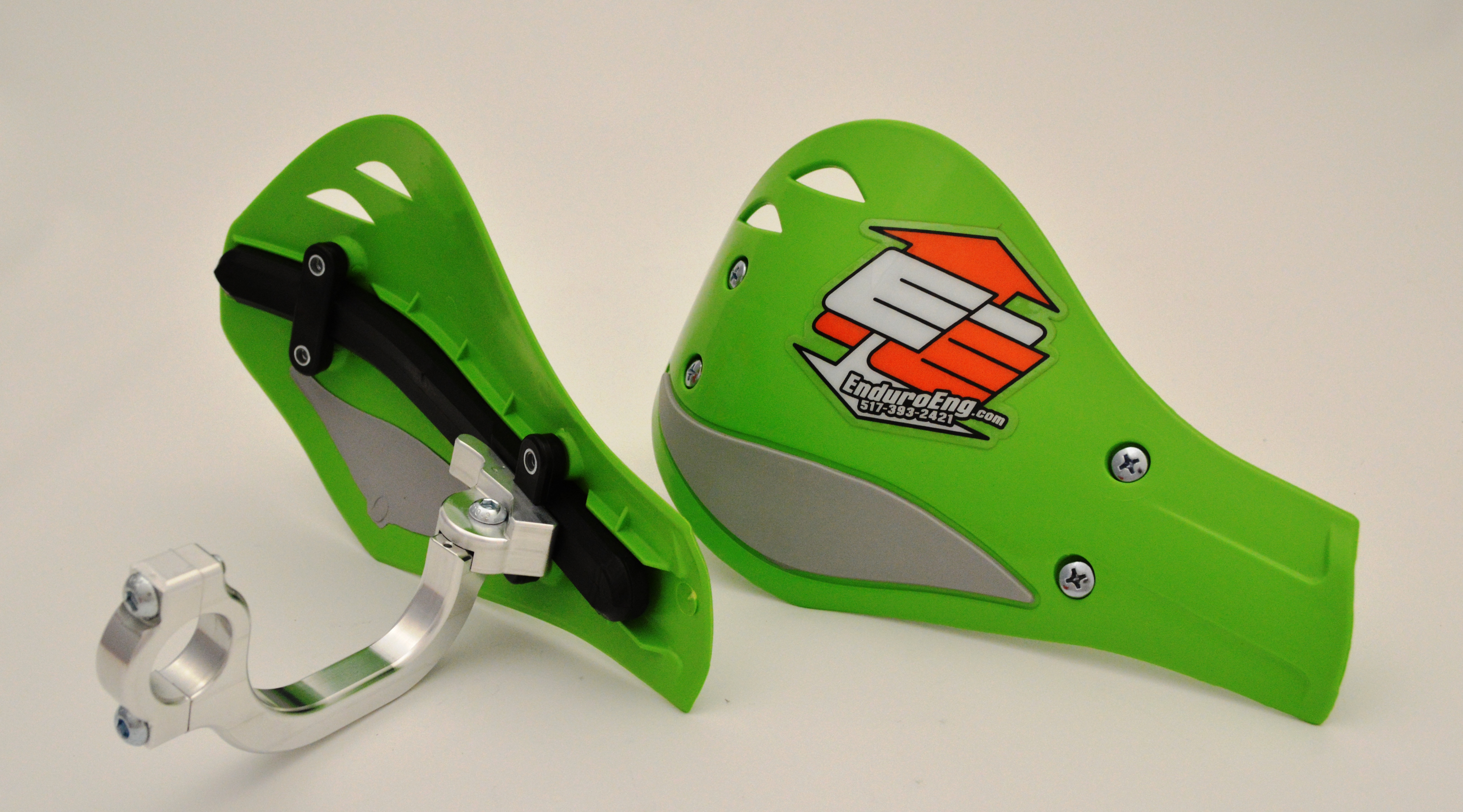 EE Solid Mount Moto Roost Deflectors (Green): AOMC.mx