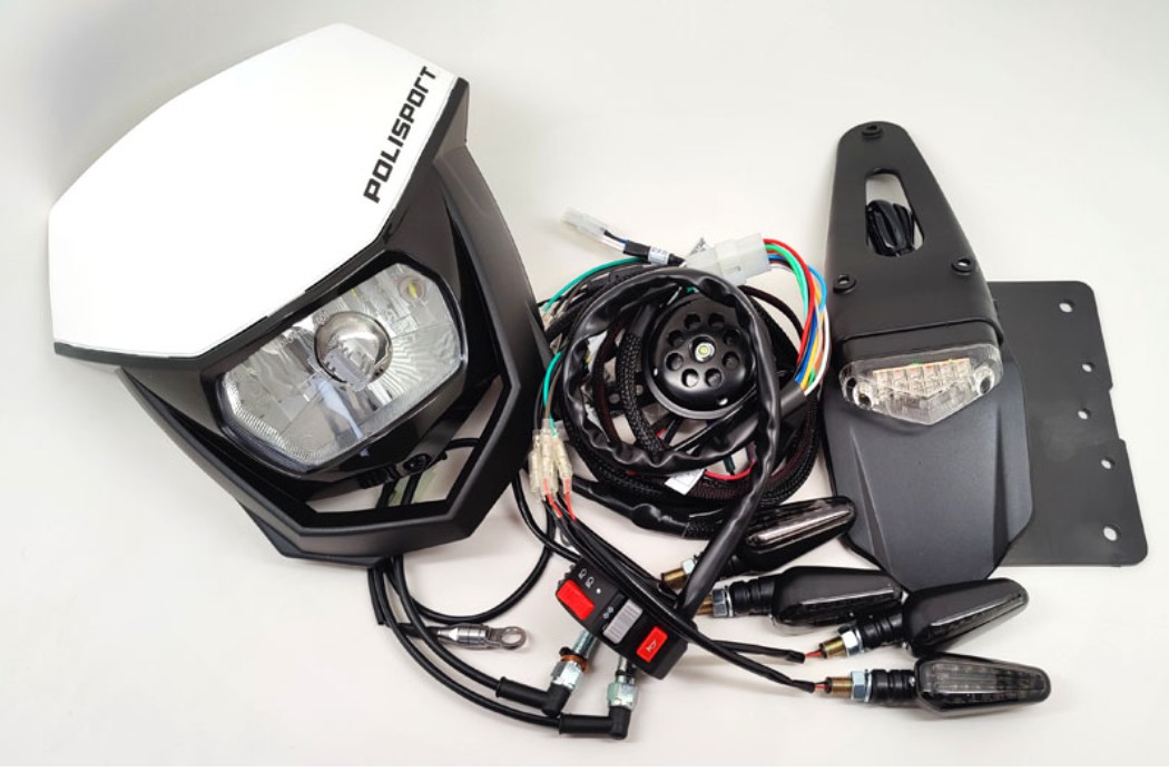 Sicass Universal Lighting Kit with Turn Signals: AOMC.mx