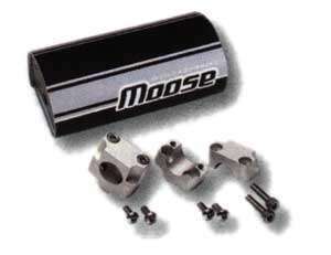 Moose Universal 1 1/8 Handlebar Clamp Kit: AOMC.mx